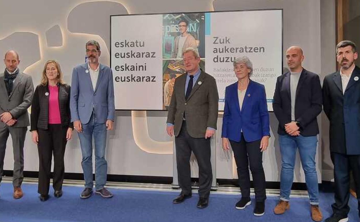 Merkataritzan eta ostalaritzan euskararen erabilera bultzatzeko ... Merkataritzan eta ostalaritzan euskararen erabilera bultzatzeko ...